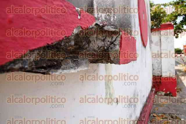 Escuela primaria Ignacio Zaragoza, en el Puerto, en condiciones ...