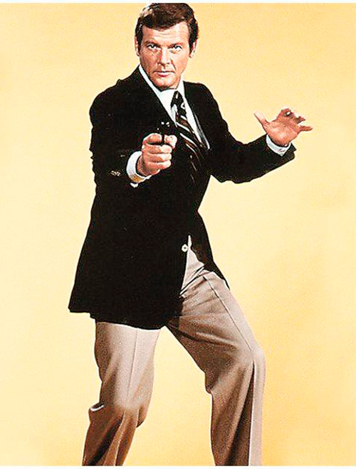 A causa de cáncer, muere Roger Moore, el actor de James Bond y "El Santo" - Al Calor Político