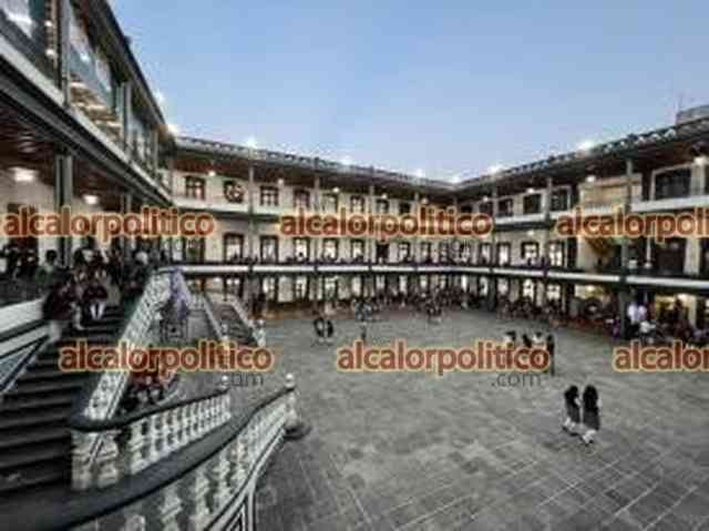Colegio Preparatorio de Xalapa: 180 años de historia y educación - Al ...