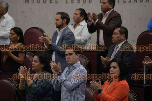 Suplente asume el cargo tras muerte de diputado Fernando Arteaga - Al ...