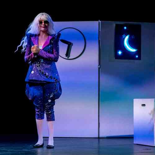 “Hale Bopp”, unipersonal con Georgina Escobar en Trasmundo Teatro, en ...
