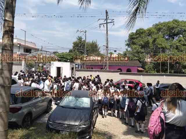 Por “intenso olor a químico”, suspendieron clases en la ESBAO, en ...