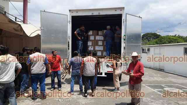 También reciben material electoral en Córdoba - Al Calor Político