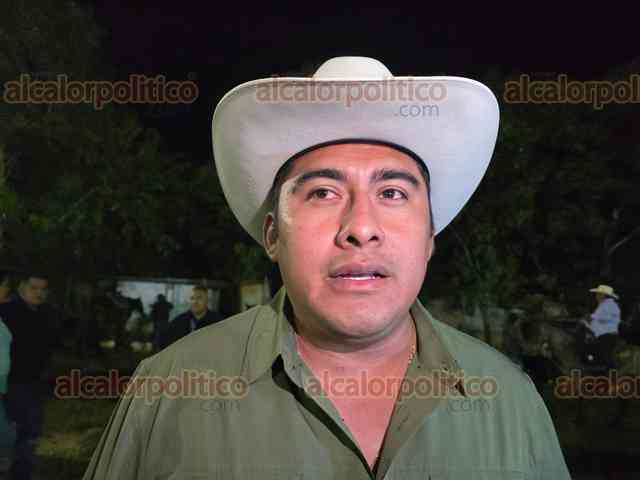 Se limpian playas de Tatahuicapan tras presencia de hidrocarburos ...